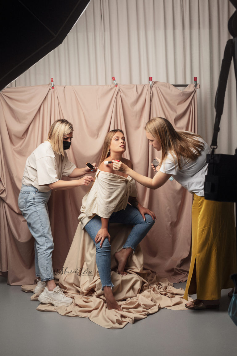 En coulisses pour ma séance photo Boudoir avec Daniela Pinto (Dani de Nicocapone)